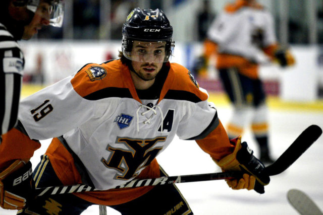 Mariners’ Brett Crossley commits to Dalhousie University | Maritime ...